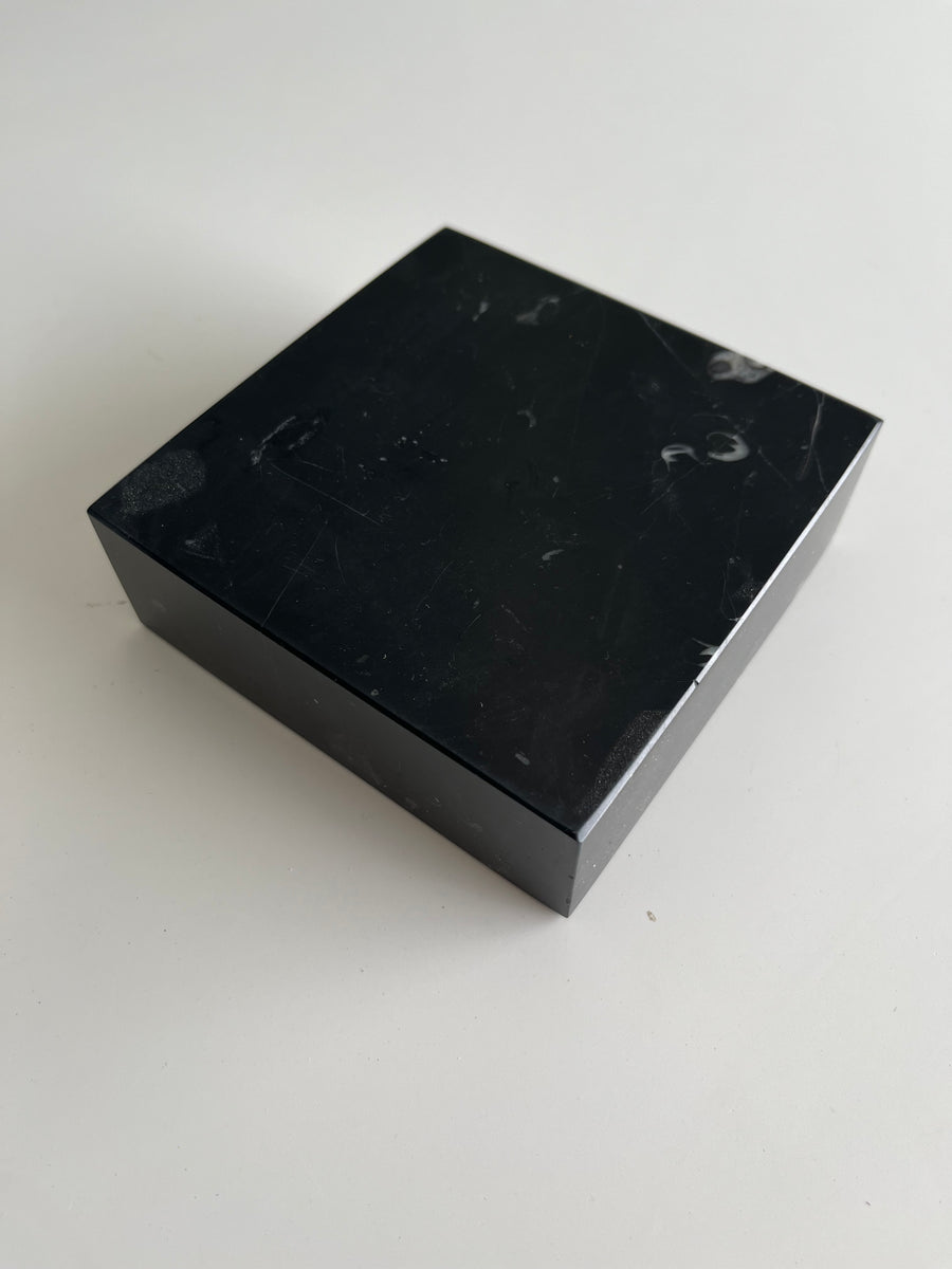Slate Plinths – Southern Stone and Tools